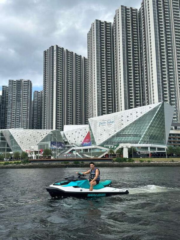 Johor Bahru : Seadoo JetSki 30mins Self Ride Tour(Single) - Practical Tips for Travelers