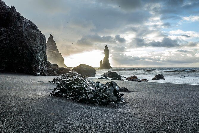 Jökulsárlón Glacier Lagoon and the South Coast Private Tour from Reykjavik - Diamond Beach: The Icy Shoreline