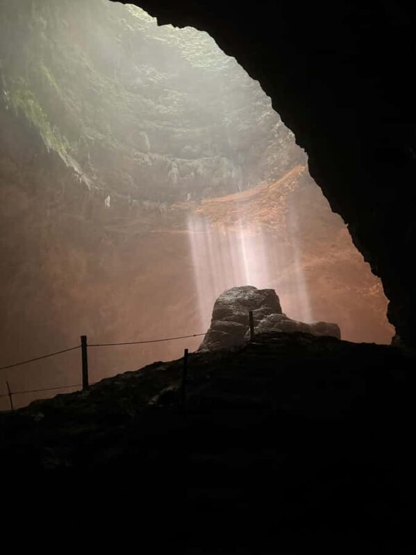 Jomblang Cave & Cycling at Plaosan Temple and green plants - Key Points