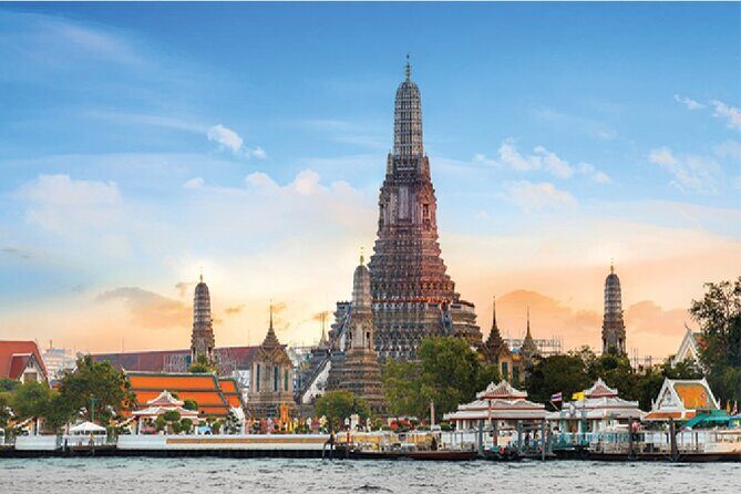 Journey along the Chao Phraya River 1-Hour Boat Charter - A Closer Look at the Experience: What to Expect