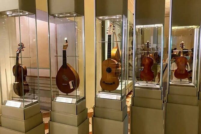 Journey into Art: Florence's Accademia - The Itinerary in Detail