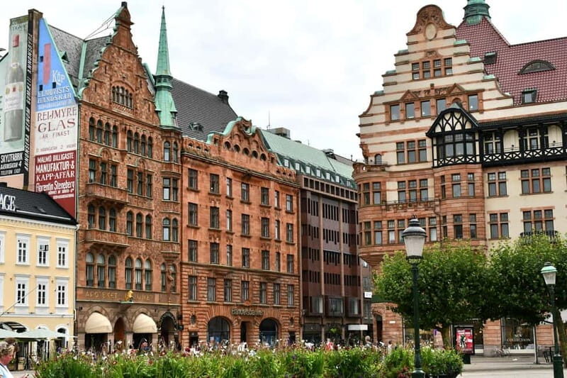 Joyful Malmo Walking Tour for Couples - Key Points