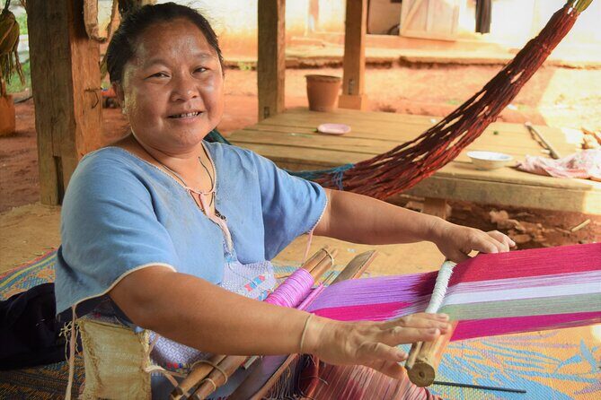 Jungle Wisdom Survival Trek - Authentic Encounters and Expert Guidance