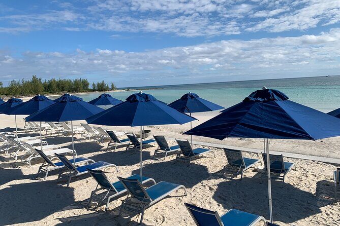 Junkanoo Village Beach Club with Lunch - Key Points