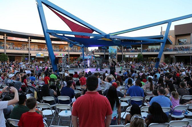 Jurassic Fight Night - Who Should Consider Going?