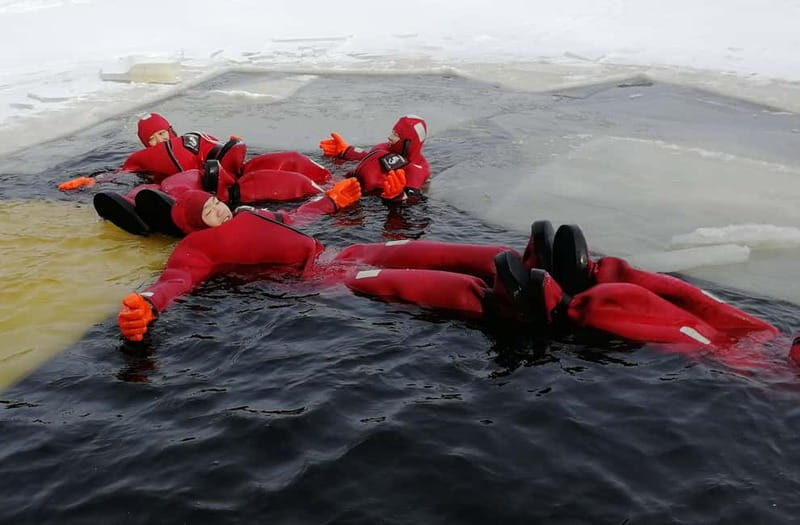 Jyvaskyla: Arctic Floating Experience - Discovering the Arctic Floating Experience in Jyvaskyla