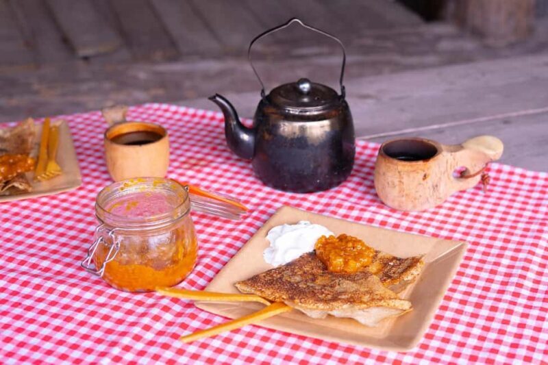 Jyväskylä: Cottage Day with Locals and Sauna & Campfire Food - Who Is This Tour Best For?