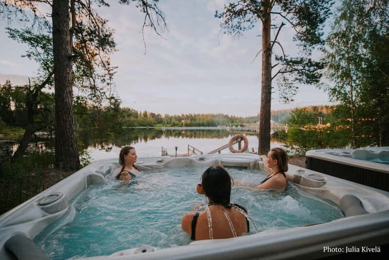 Jyvaskyla: Finnish Smoke Sauna Experience with Jacuzzis - The Value of the Experience