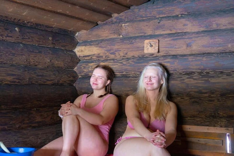 Jyväskylä: Traditional Sauna and Ice Swimming in Winter - Key Points