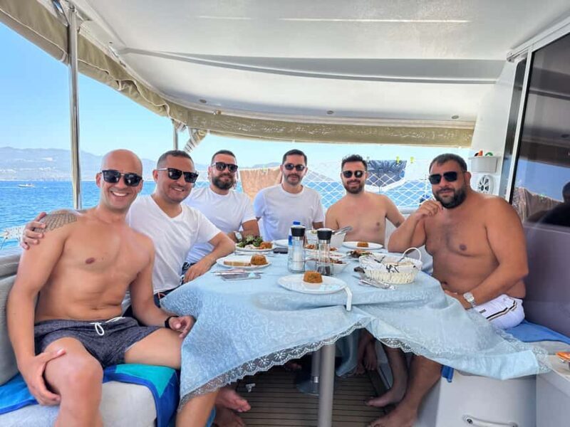 Ka: Day Sailing Catamaran Trip with Lunch and Snorkeling - The Itinerary: What You Can Expect