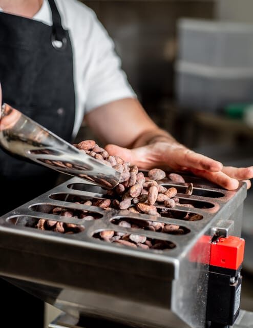 KAIACAO Bean to Bar and Design your own chocolate experience - An Up-Close Look at the Experience