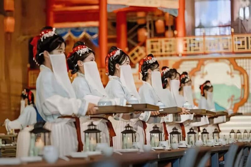 Kaifeng Imperial Song Banquet - Live Performances Bring History to Life