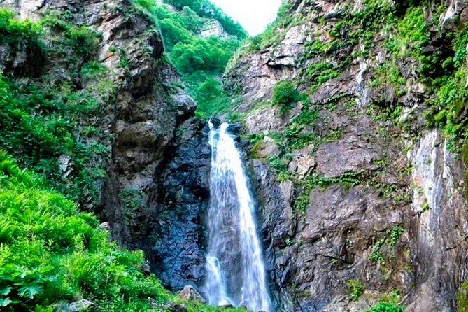 Kakheti: Signagi + Bodbe Monastery + Gurgeniani Waterfall - Key Points