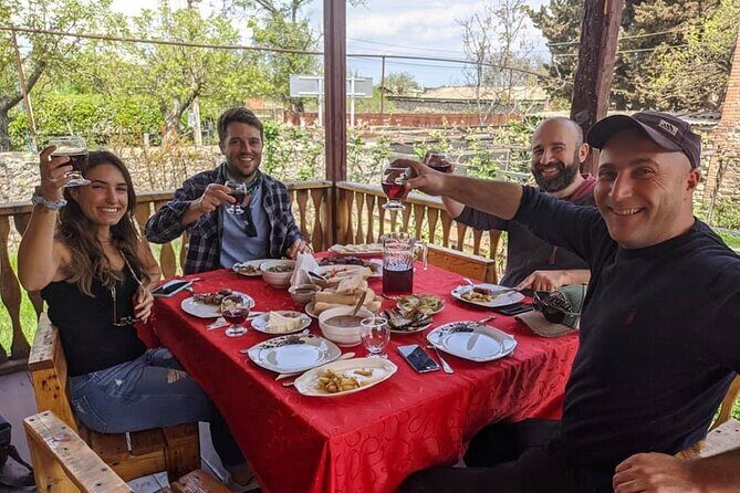 Kakheti - Small wineries and family-cooked lunch  Private tour - Key Points