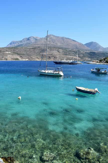 Kalamata: 5H Diros Caves & Limeni Dinner Tour - Why This Tour Works for Different Travelers