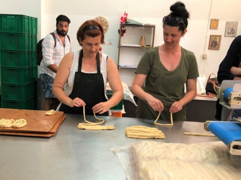Kalamata: Food tour and Olive Oil Tasting with Light Lunch - Key Points