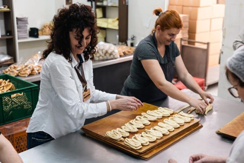 Kalamata: Food tour and Olive Oil Tasting with Light Lunch - An Introduction to What Makes This Tour Special