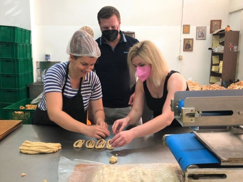 Kalamata: Food tour and Olive Oil Tasting with Light Lunch - Practical Tips for Travelers