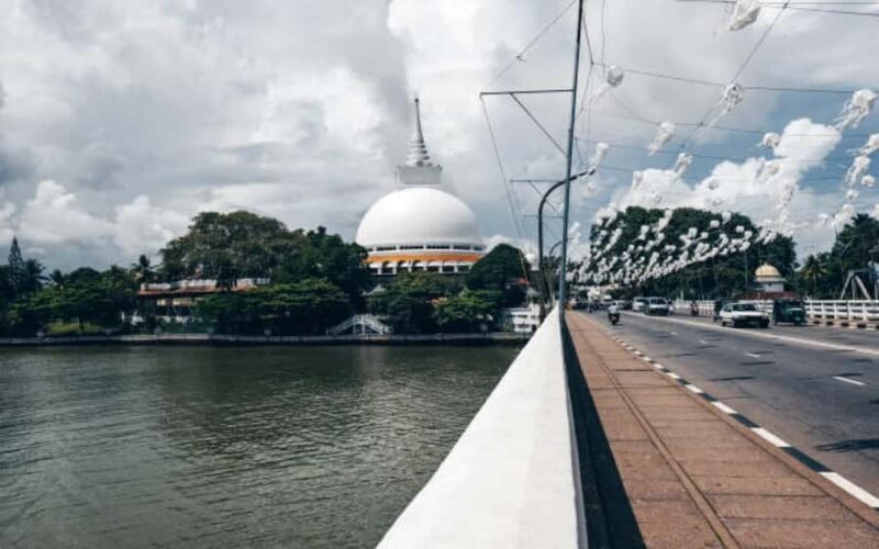 Kalutara: Private City Sightseeing Guided Tour by Tuk Tuk - The Experience & Practicalities