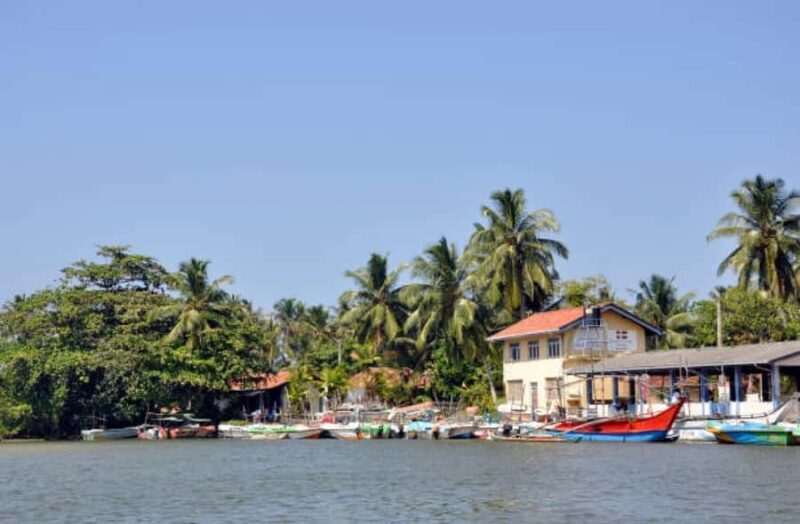 Kalutara: Private City Sightseeing Guided Tour by Tuk Tuk - The Sum Up