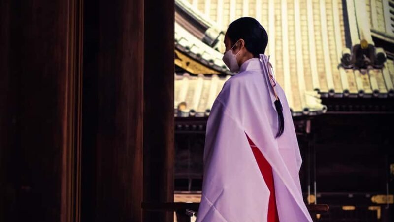 Kamakura All-Day Zen Walk: Temples & Hidden Gems - Exploring Kamakura: A Spiritual Journey