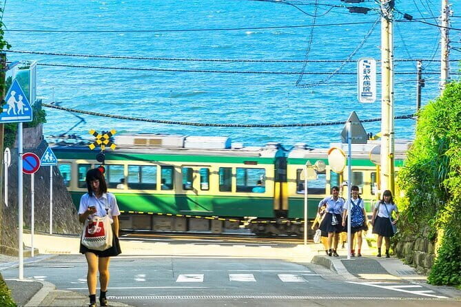 Kamakura Enoshima and Yokohama night view day Tour from Tokyo - Night Views and the Final Moments