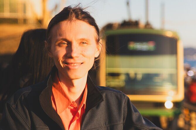 Kamakura Tour with Pro Photographer: Anime Train & Fuji Sunset - An In-Depth Look at the Kamakura Anime & Scenic Photo Tour