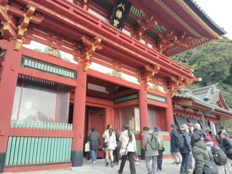 Kamakura: Tsurugaoka Hachimangu & Komachi Street Tour - Key Points