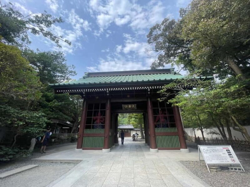 Kamakura: Visit Daibutsu and shopping experience - Kamakura: Visit Daibutsu and Shopping Experience