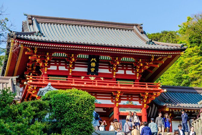 Kamakura & Yokohama: 1-Day Private Van Tour with Hotel Pick-Up - Exploring Japan’s Charm in a Day: Kamakura & Yokohama Private Van Tour