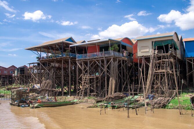 Kampong Phluk and Tonle Sap Lake Small Group Tour - Key Points