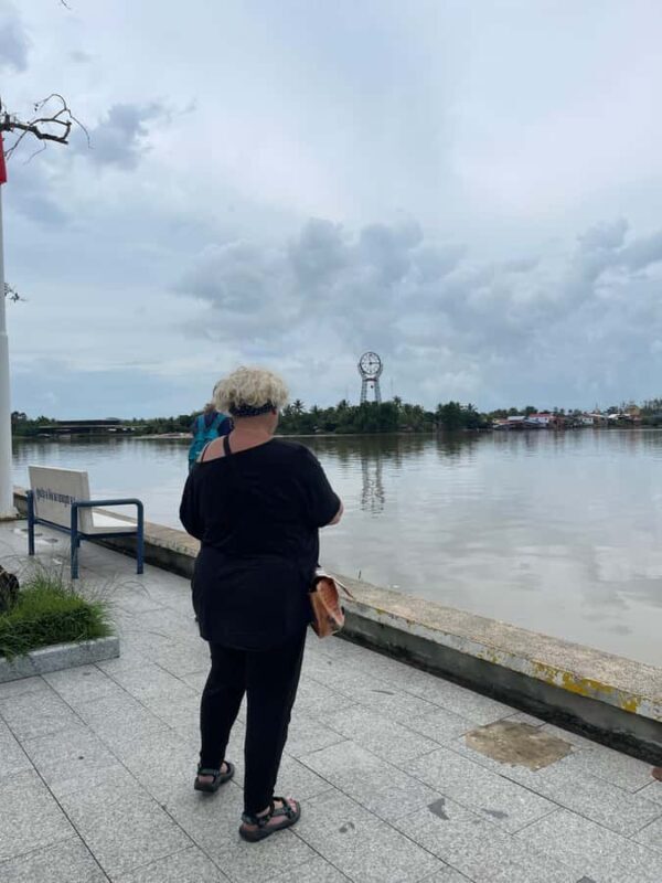 Kampot: City Tour with Salt Farm and Fishing Village - FAQ