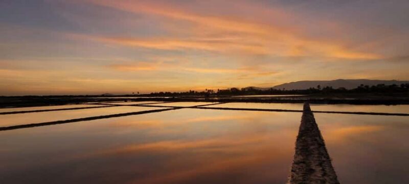 Kampot Countryside include Pepper farm, Salt field & Lake - Practical Details and Value
