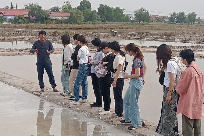 Kampot Tour Pepper Plantation, Salt Field, Cave, Secret Lake - The Sum Up