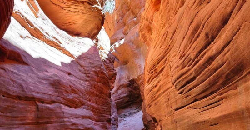 Kanab: Red Canyon Off-Road Jeep and Hiking Tour - Exploring the Red Canyon Off-Road Jeep and Hiking Tour: A Deep Dive