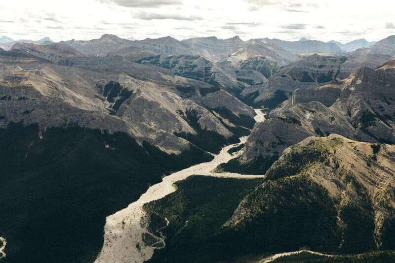 Kananaskis: 30-Minute Heli Tour of Minnewanka Lake and Banff - Authentic Experiences Shared by Past Travelers