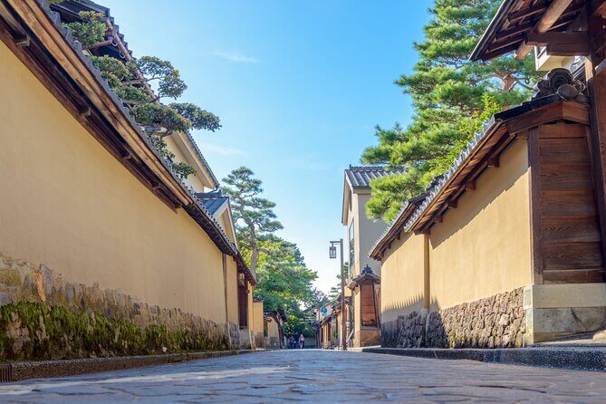 Kanazawa Essentials Private Tour 4 hours - FAQ