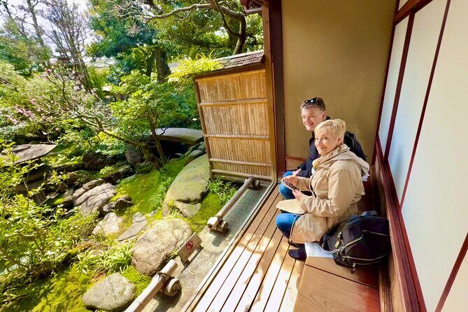 Kanazawa Full Day Private Tour to Top Highlights with Local Guide - Key Points