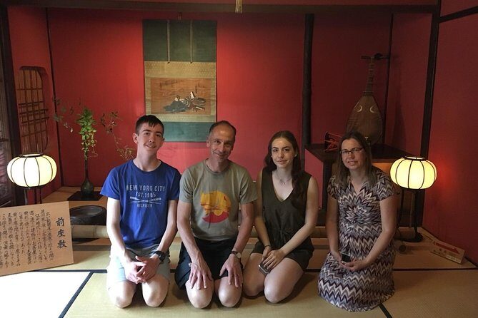 Kanazawa Highlights Tour including Kenrokuen Garden - Frequently Asked Questions