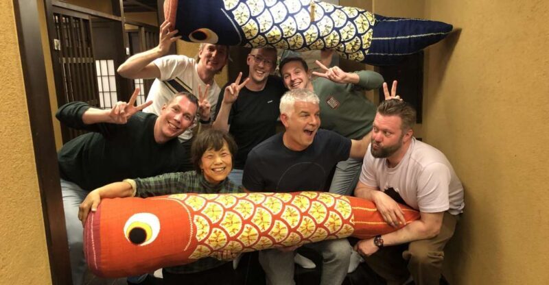 Kanazawa Night Tour With Full Course Meal - Key Points