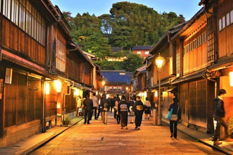 Kanazawa: Private Tour with Local Guide - FAQs
