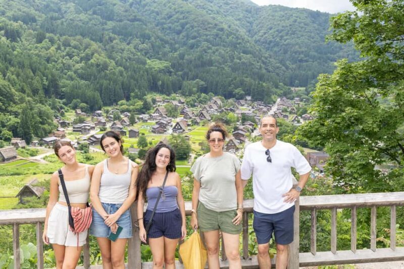 Kanazawa: Private Tour with Photographer and Photoshoot - FAQ