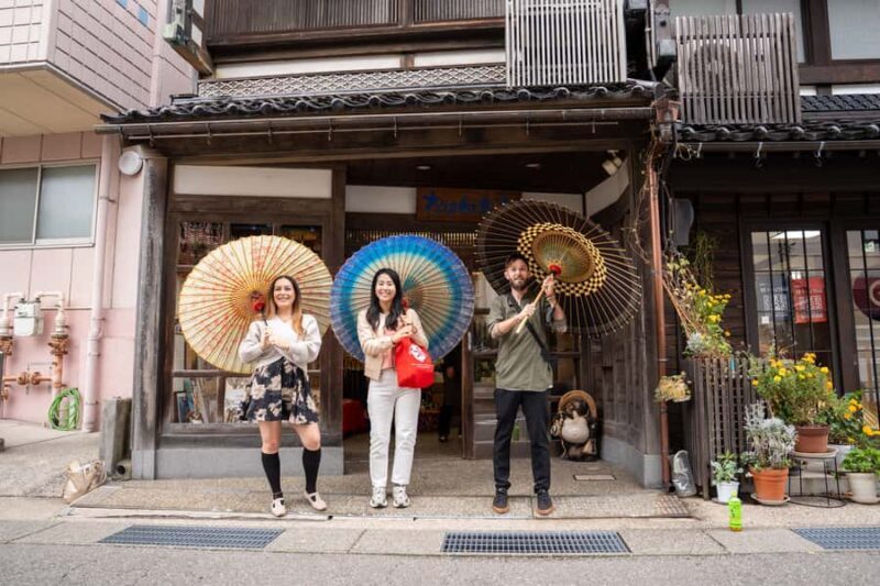 Kanazawa: Samurai & Geisha Culture Tour with Lunch - Key Points