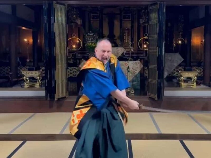 Kanazawa: Samurai Swordsmanship Lesson at a rented temple - Who Will Love This?