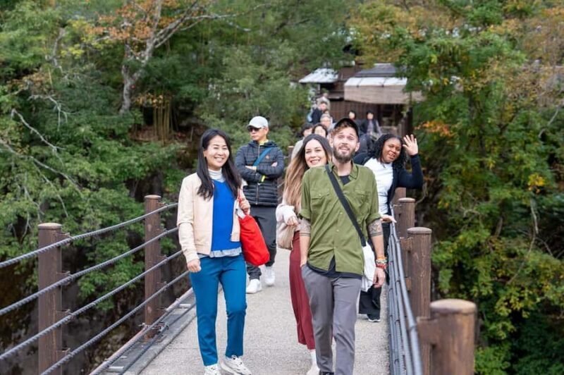 Kanazawa: Shirakawa-go Private Day Trip with Lunch - The Sum Up