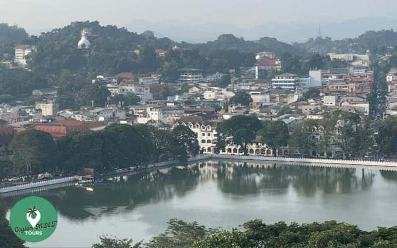 Kandy: City Explore with Local guide By Mini Van - Key Points