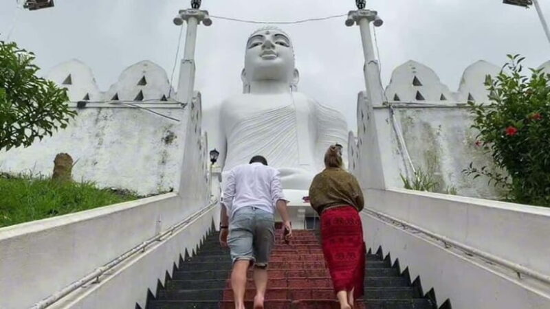 Kandy City Private Guide Tour by Tuk Tuk - Exploring the Sacred City of Kandy