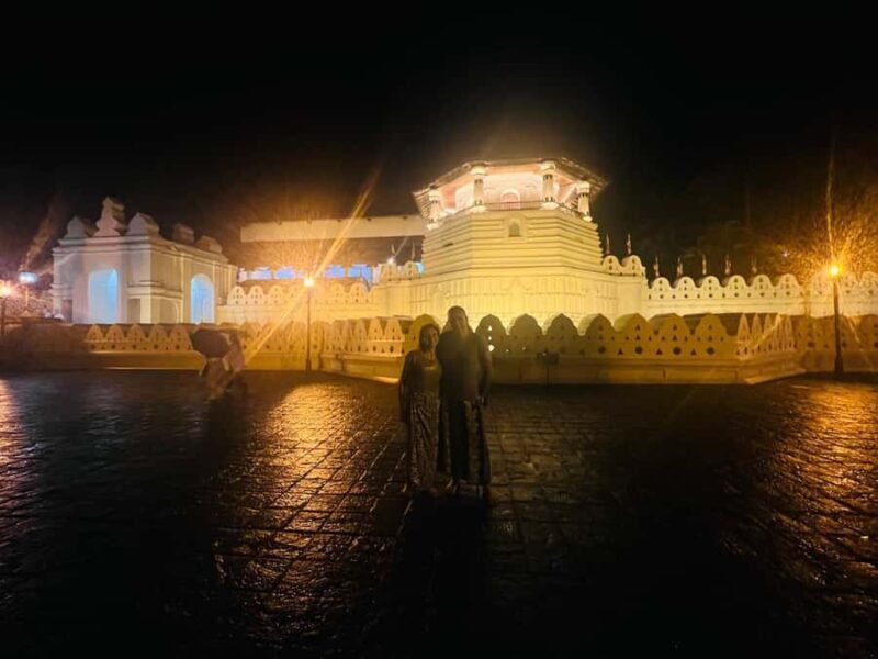 Kandy City Tour :Cover 13+ Places Within a Single Day - FAQs