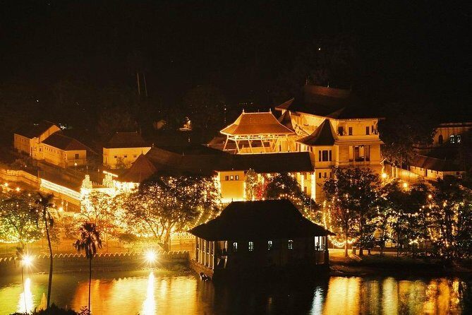 Kandy City Tour From Colombo - FAQs