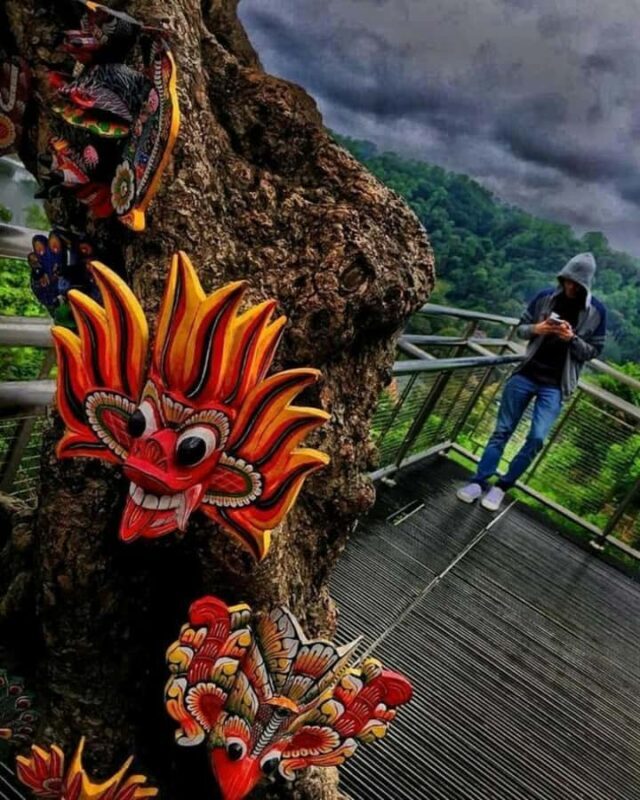 Kandy City Tour: Private Guided Tour of the City by Tuk-Tuk - Key Points